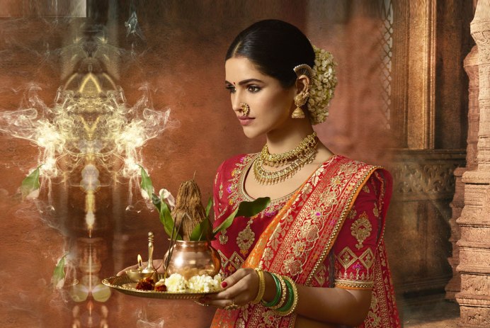 Women Traditional Dress Kerala Set Mund Handloom – kingnqueenz.com
